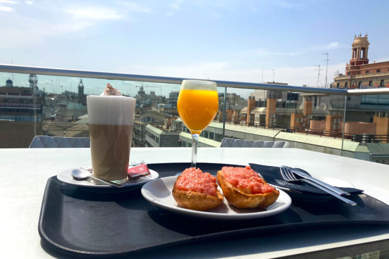Where to enjoy breakfast in Valencia?