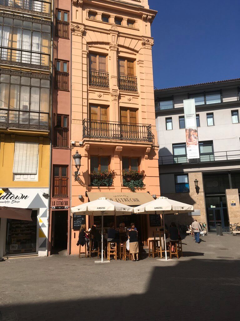 Let València amaze you.